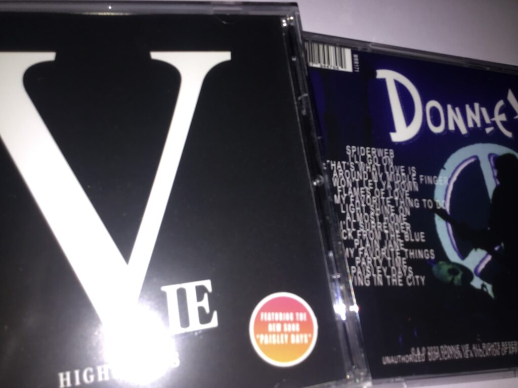 HIGHLIGHTS – LIMITED EDITION CD – Just Enuff + fan